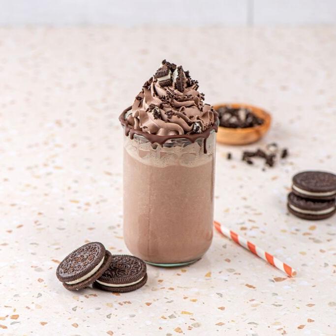 Chocolate Cookies 'N Cream Shake | Rich's Canada
